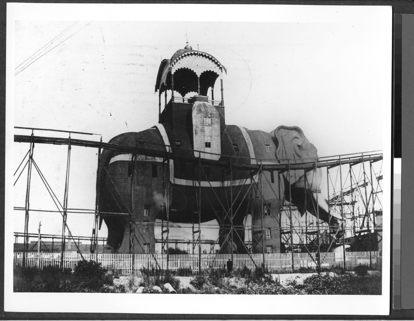 The Elephantine Colossus | Urban Archive