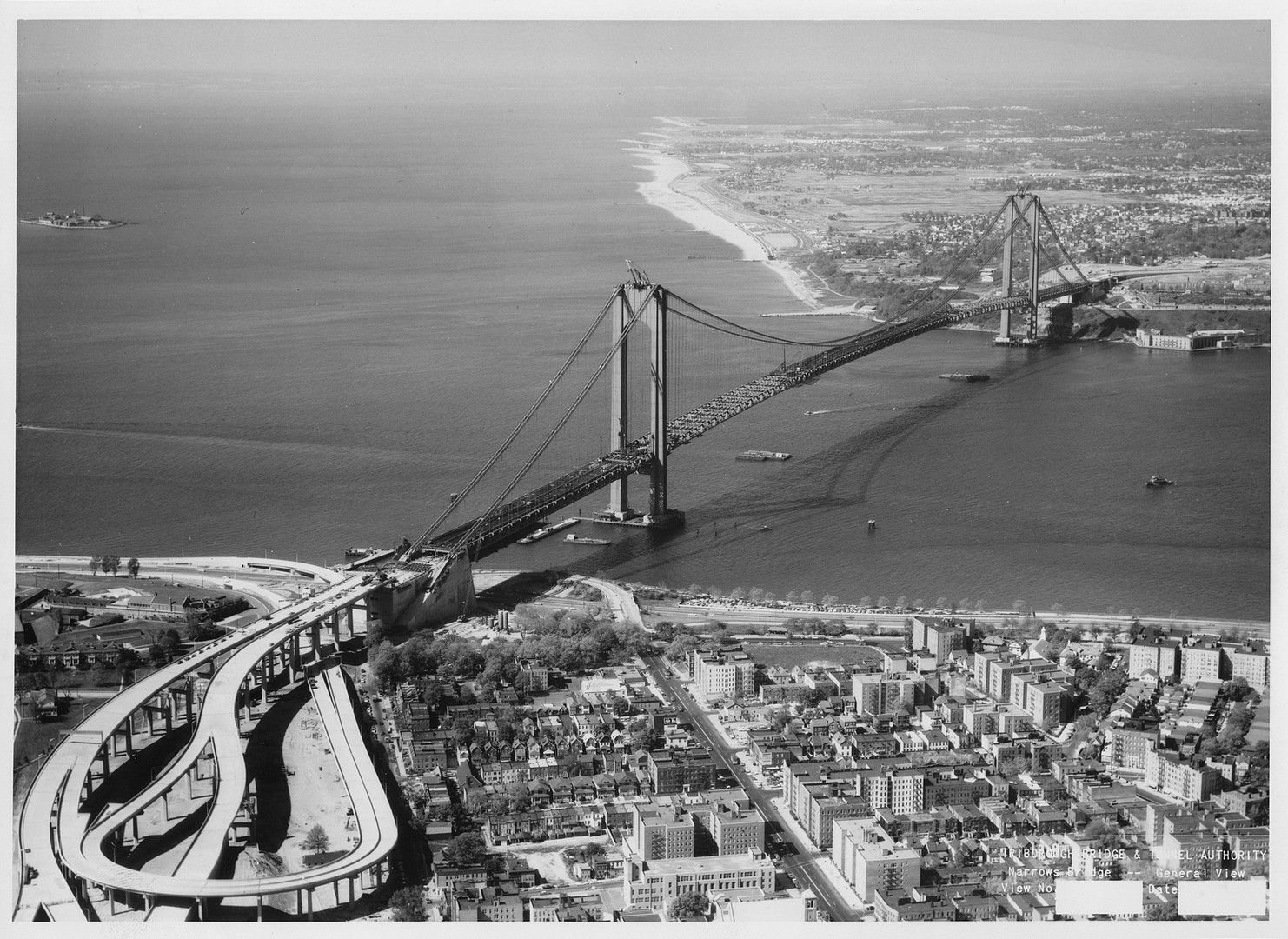 The Construction of the Verrazzano-Narrows Bridge | Urban Archive