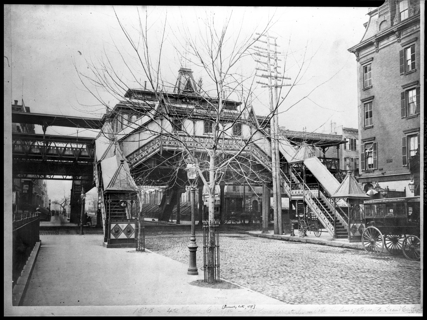 From Dazzling to Dirty and Back Again: A Brief History of Times Square ...