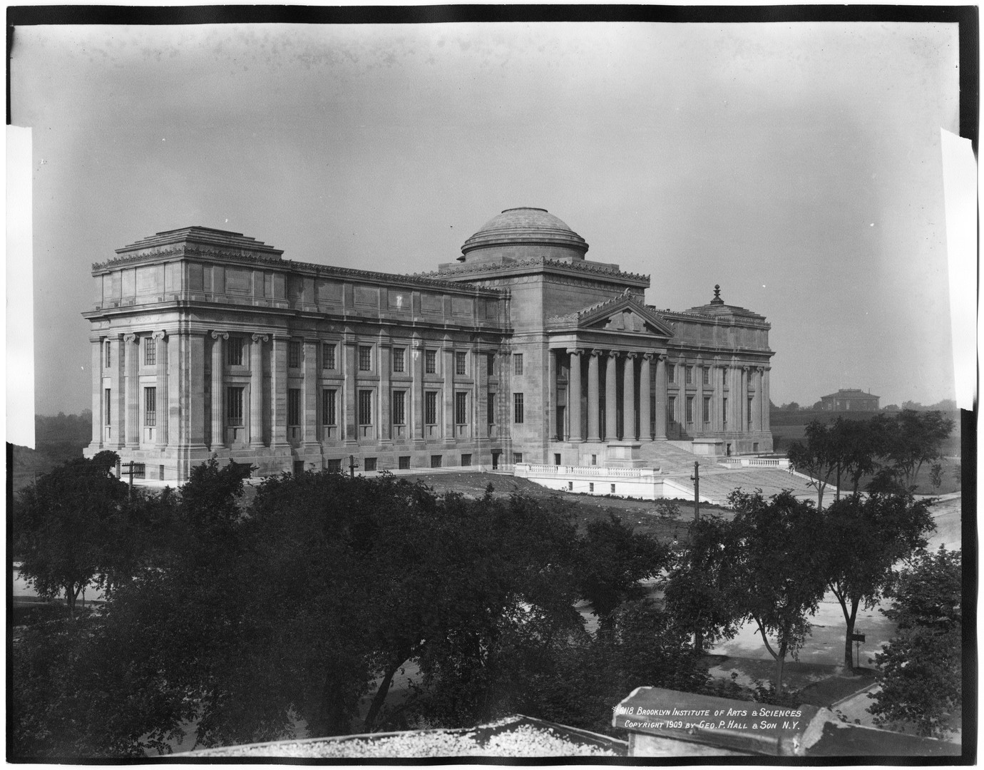 The Brooklyn Museum | Urban Archive