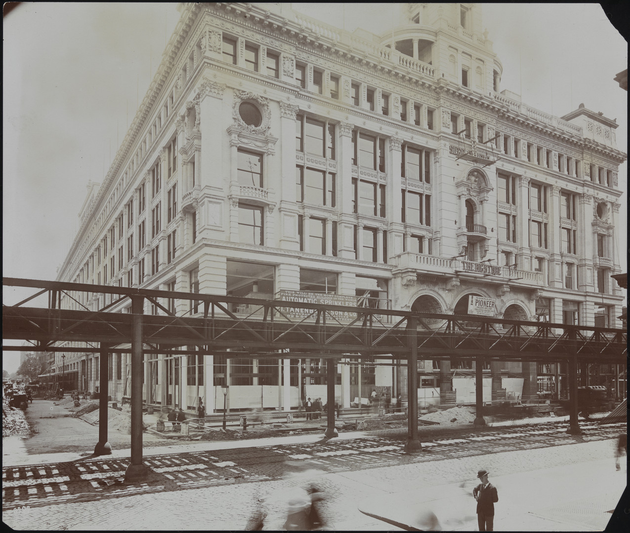 The Siegel-Cooper Department Store | Urban Archive