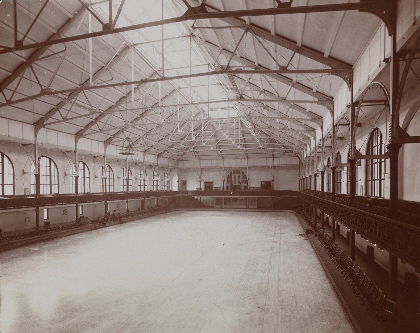 From Gliding on Ice to Bobbing and Weaving