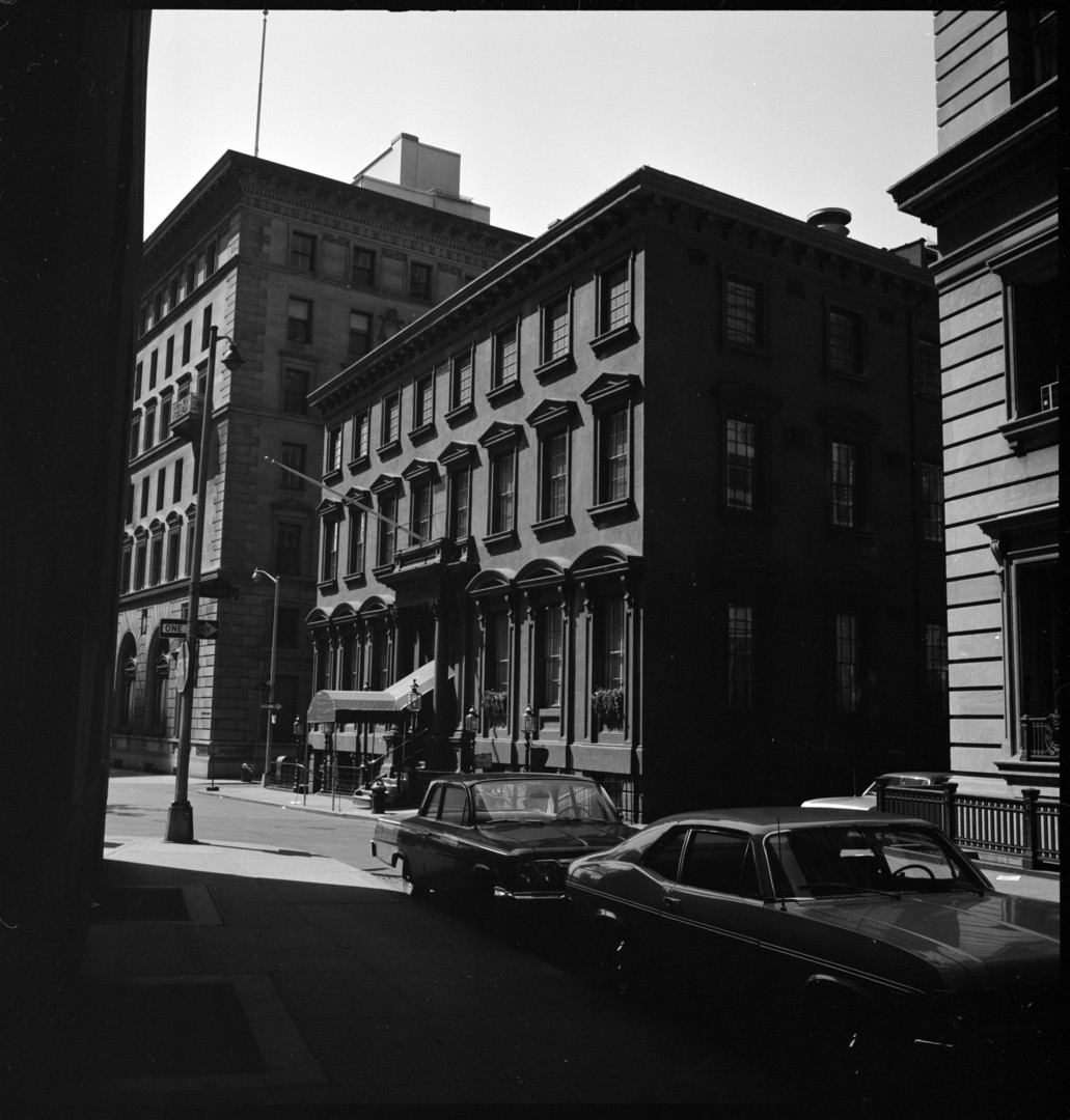 The Long Story of 1 Hanover Square | Urban Archive